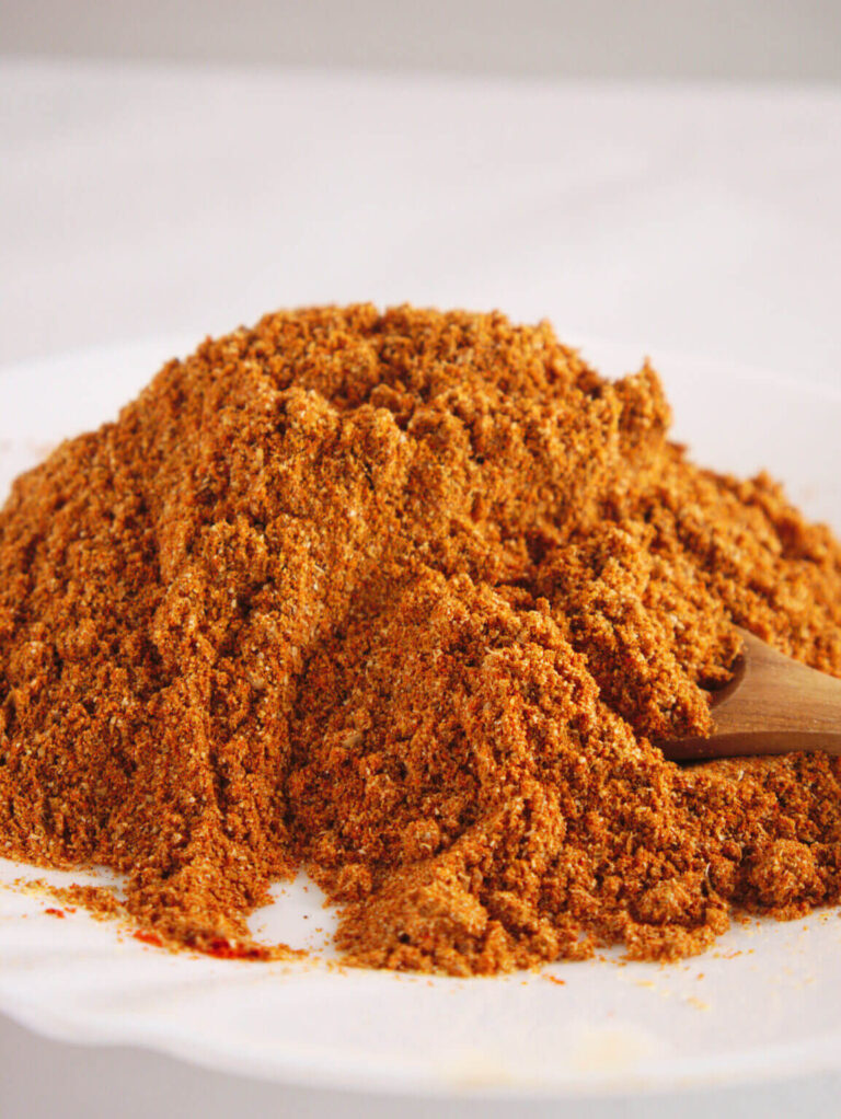 Homemade Sazon Seasoning - Latina Mom Meals