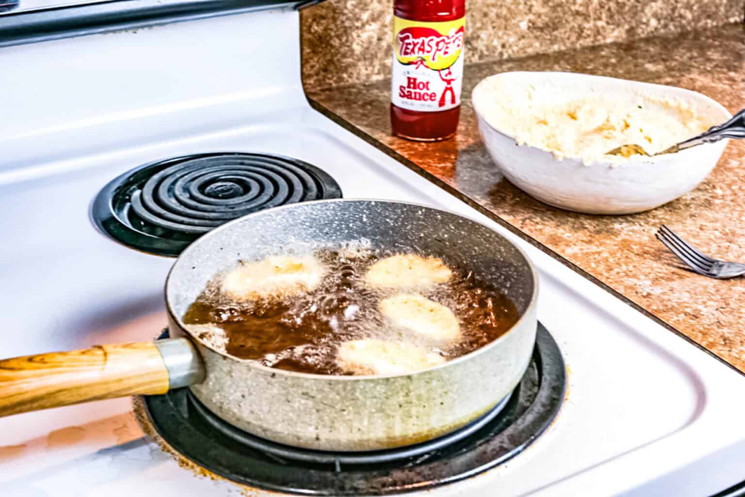 Cuban Malanga Fritters Recipe: Frituras de malanga