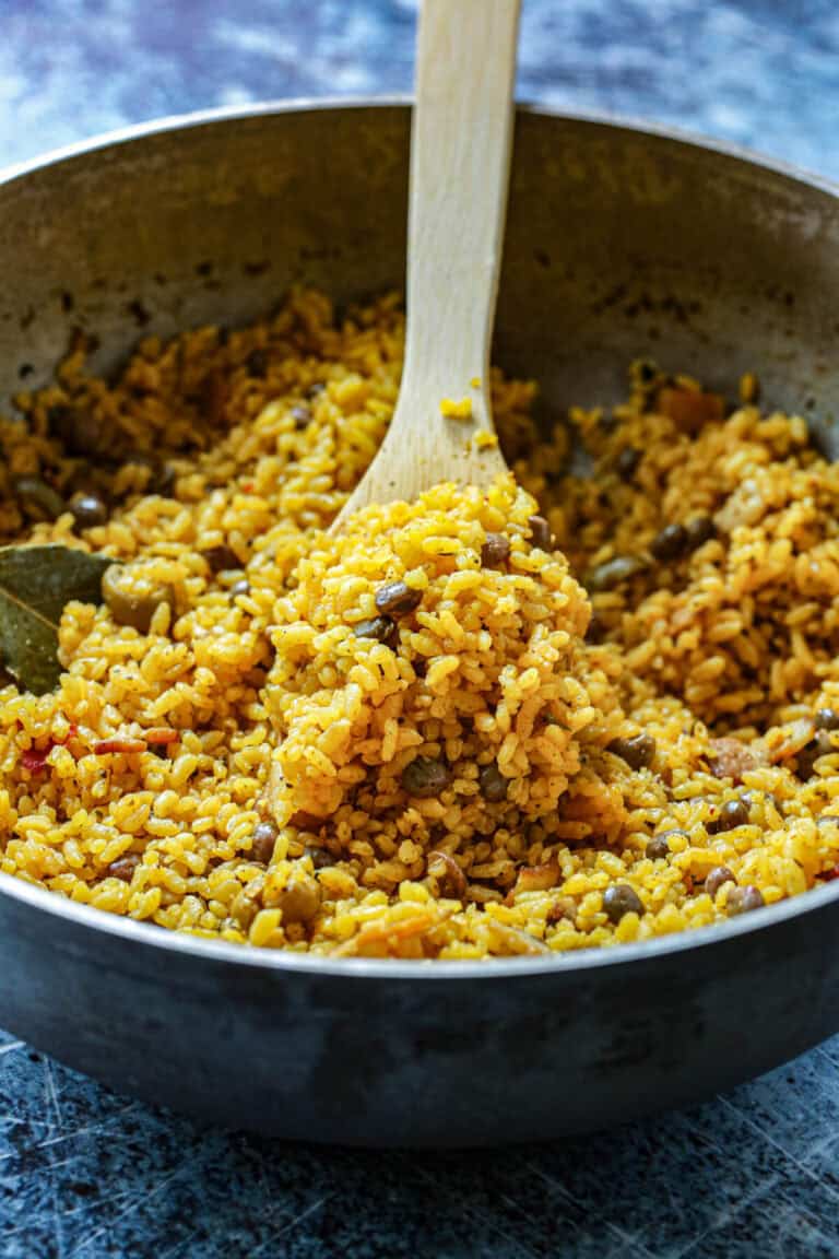 Puerto Rican arroz con gandules | Pigeon pea and rice recipe