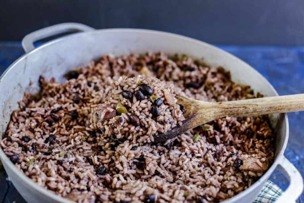 Easy Cuban Black Beans and Rice Recipe | Congri Two Ways
